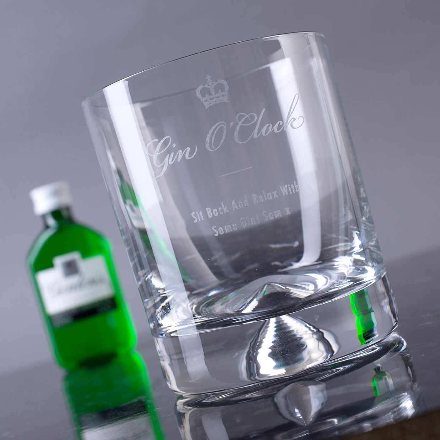 Buy Personalised Stern Gin Glass With Miniature - Gin O'Clock for GBP ...