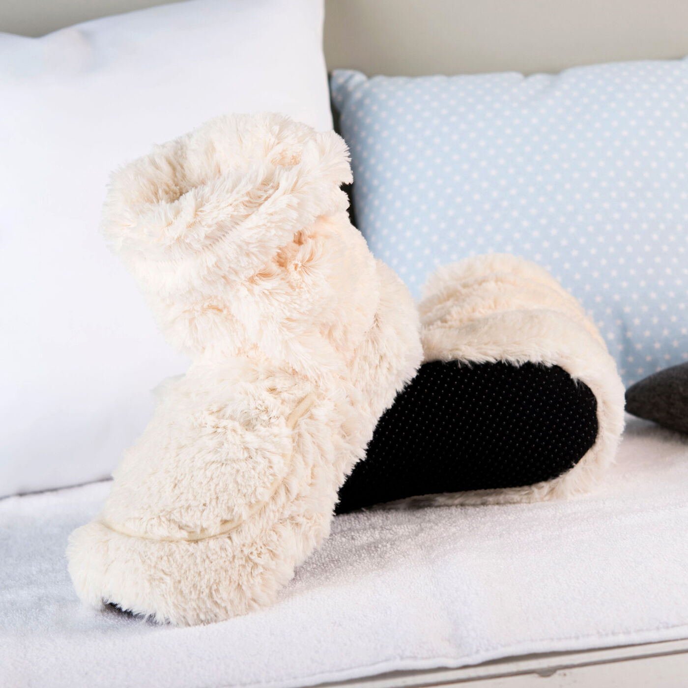 Buy Cozy Boots Microwavable Slippers Fits Size 3-7 for GBP 19.99 | Card ...