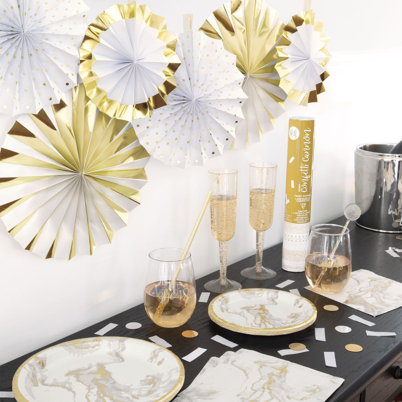 Buy Gold Confetti Party Tableware & Decorations - 20 Guests for GBP 16. ...