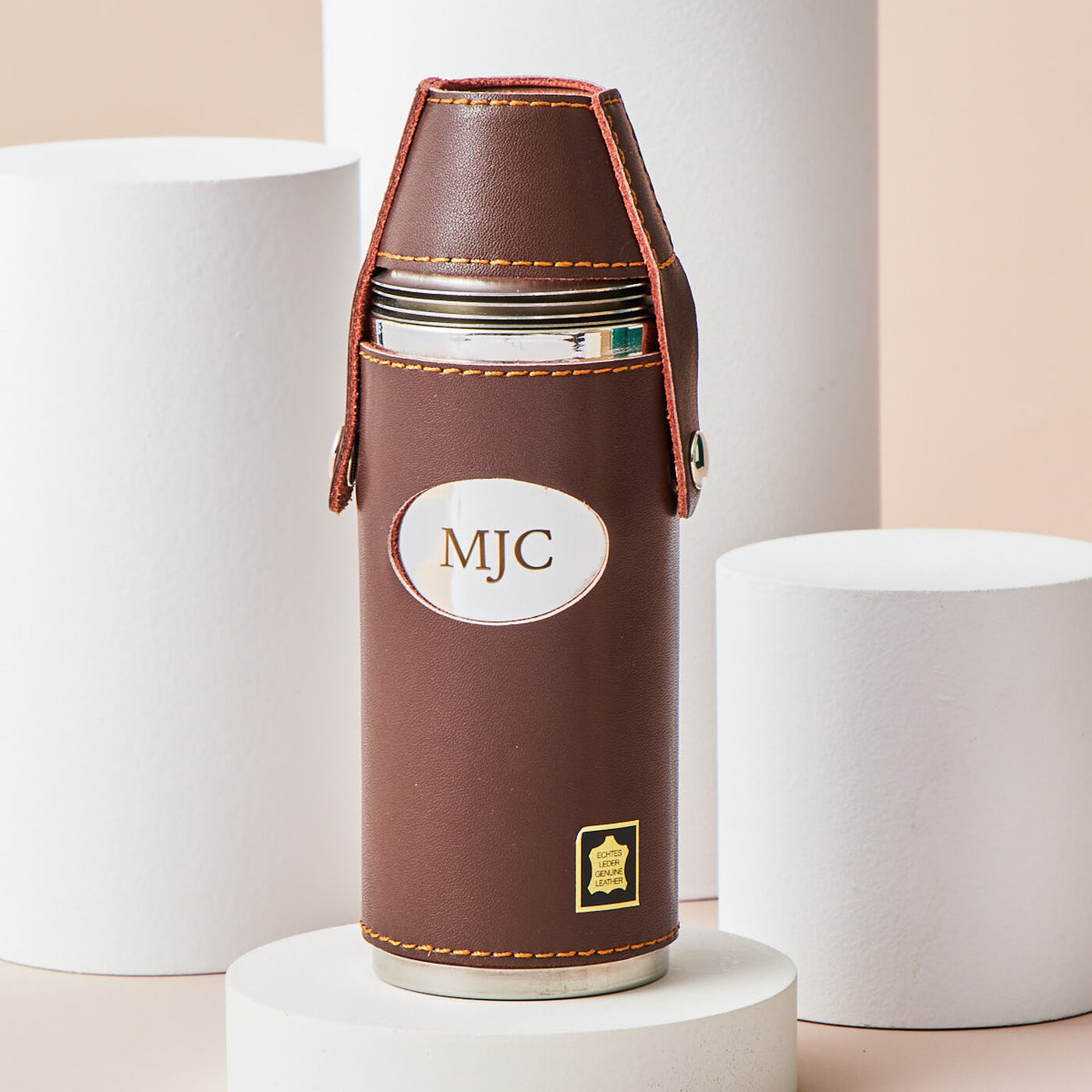 Buy Personalised Engraved Brown Leather Hunter Flask with Cups for GBP ...