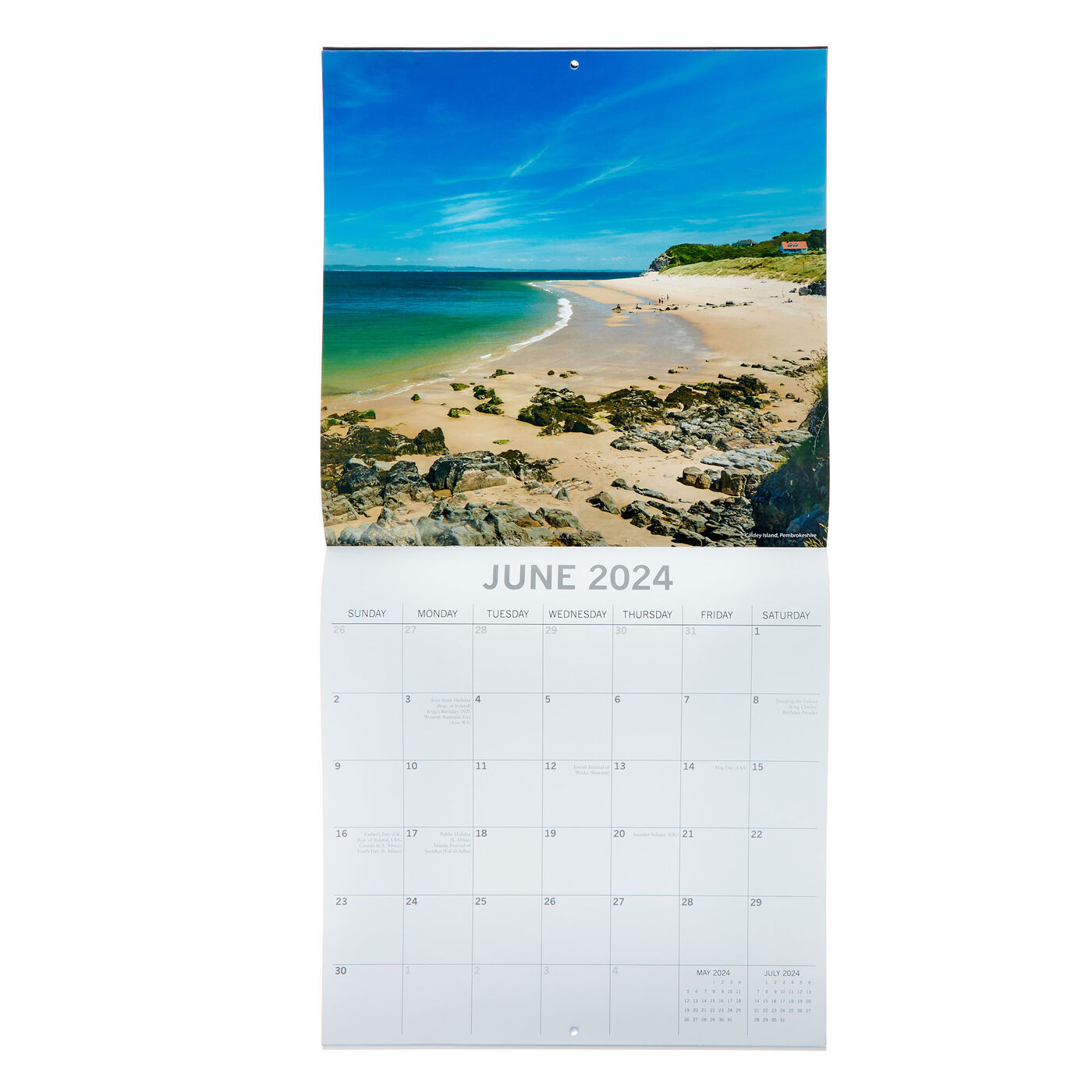 Buy Coastlines of Britain 16-Month 2024 Calendar for GBP 2.99 | Card ...
