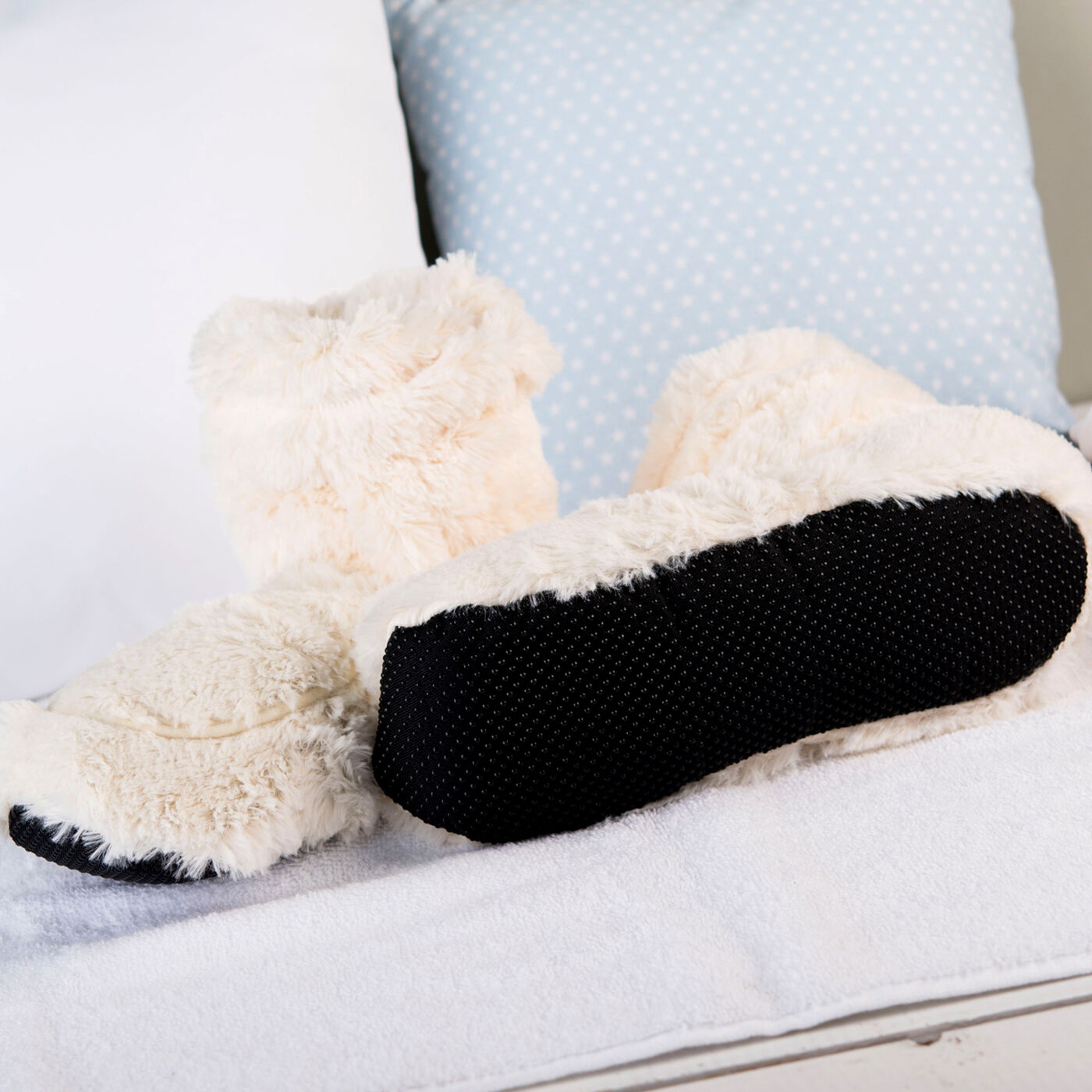 Buy Cozy Boots Microwavable Slippers Fits Size 3-7 for GBP 19.99 | Card ...