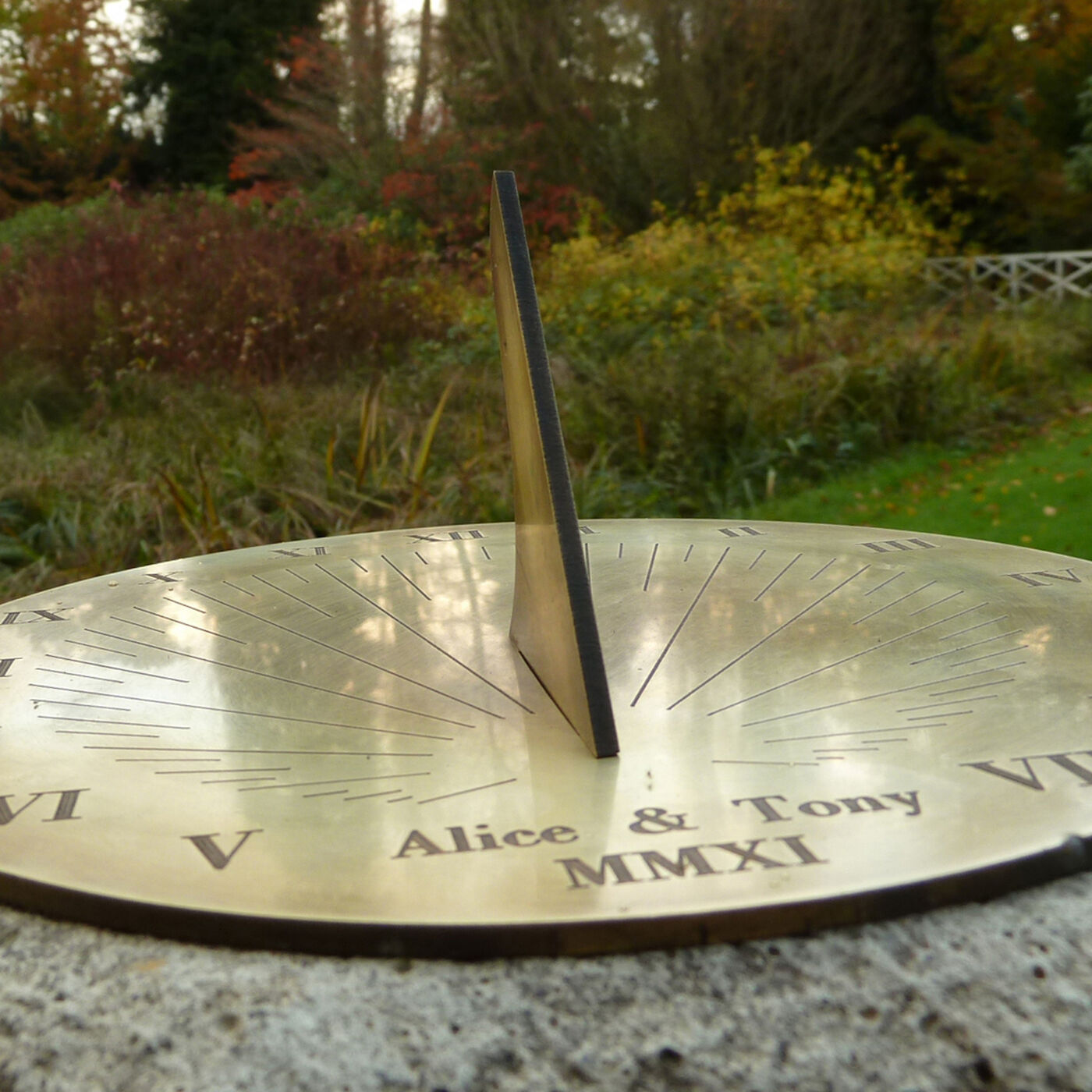 Personalised Classic Brass Sundial | GettingPersonal.co.uk