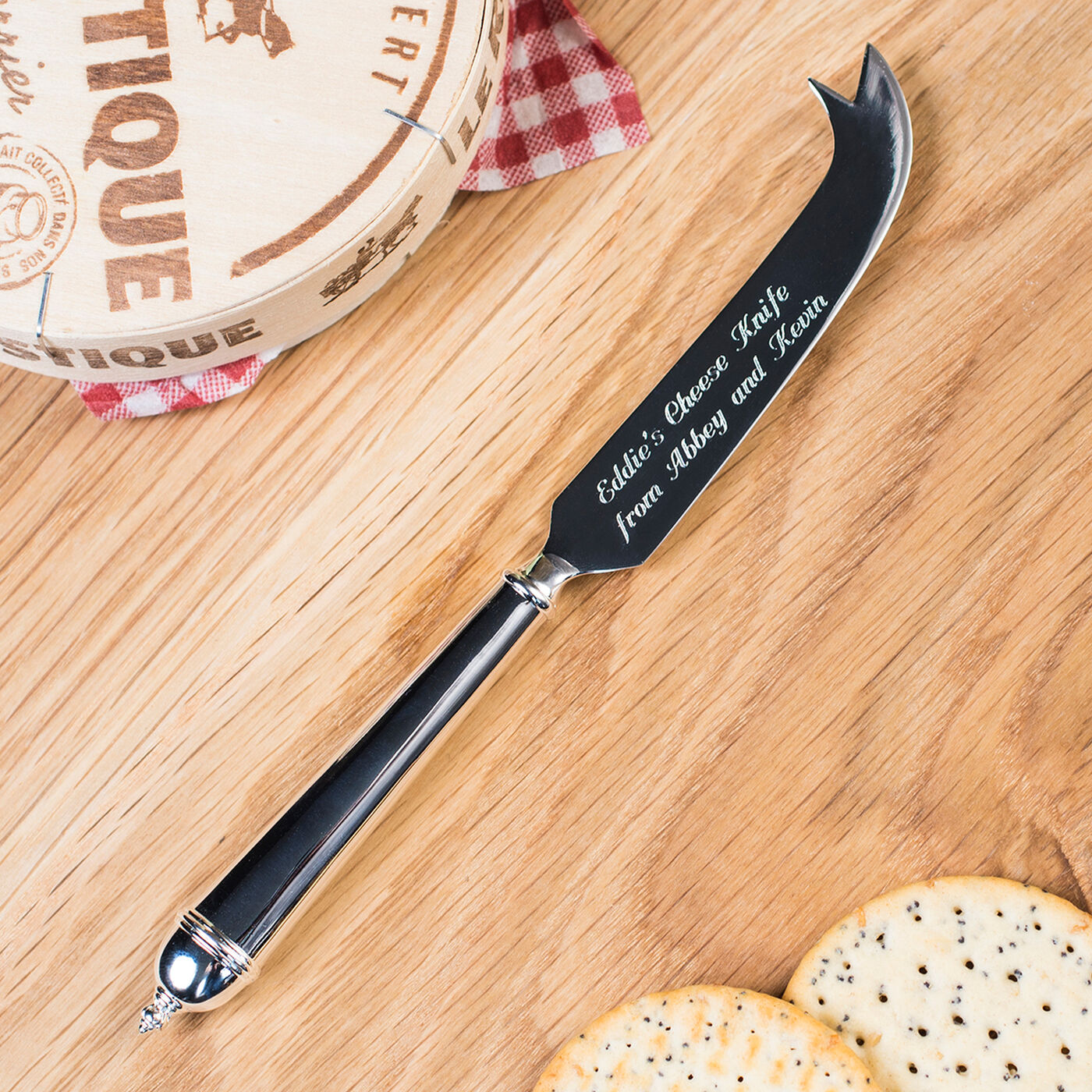 engraved knife uk