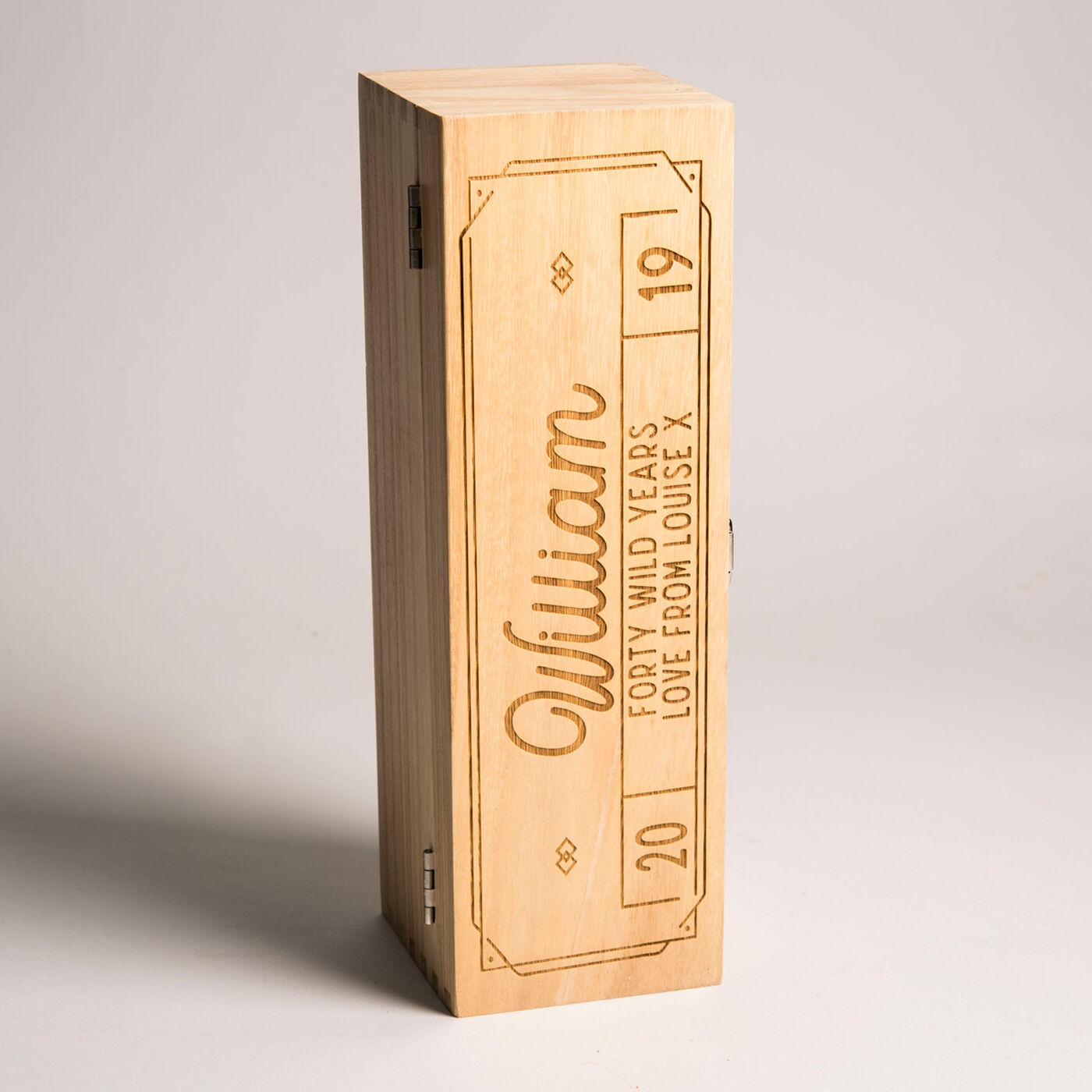 Engraved Luxury Wooden Whisky Box - Classic | GettingPersonal.co.uk